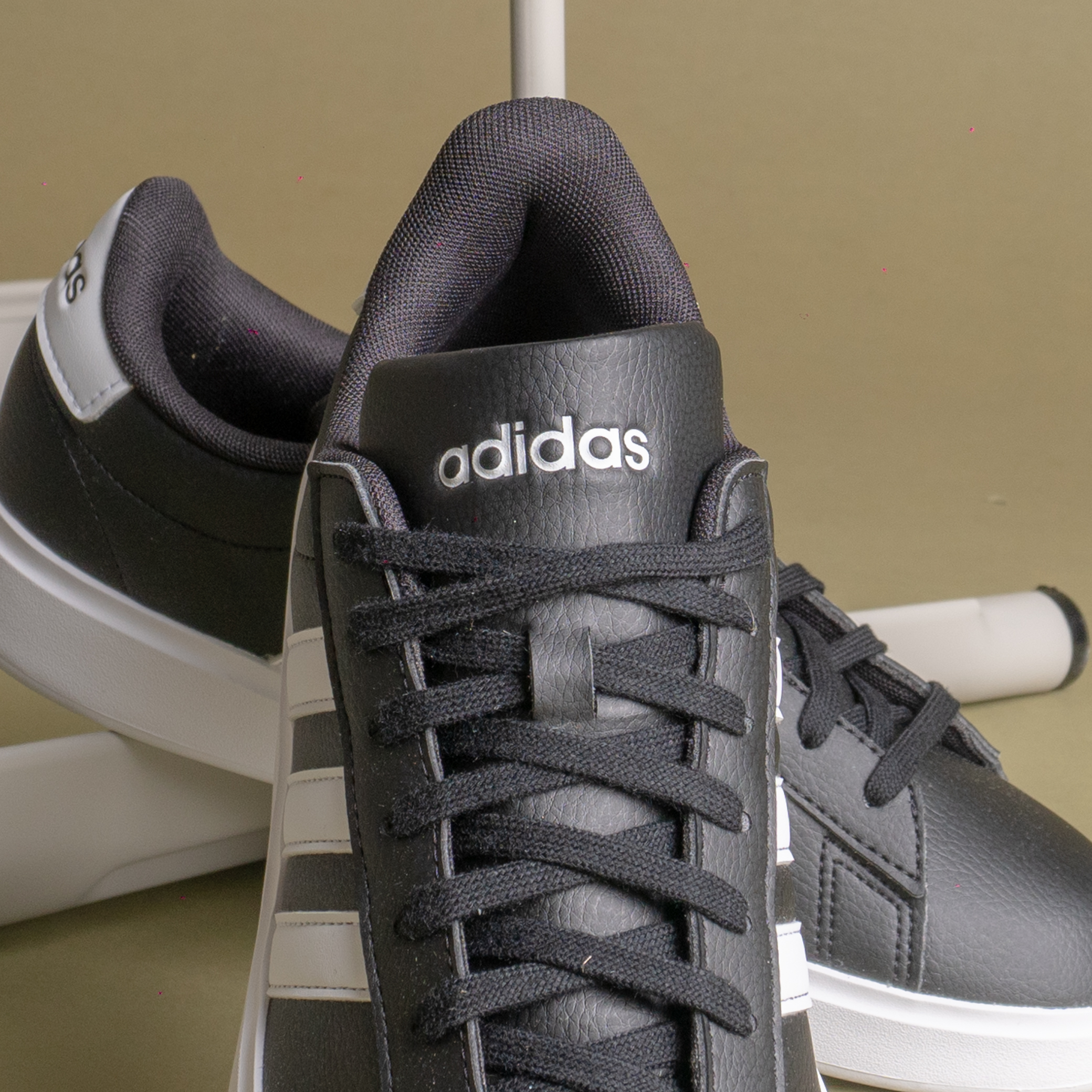 ADIDAS GRAND COURT 2.0 GW9196 | Urbano Shoes
